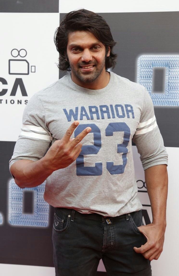 Arya Wiki,Age,Caste,Wife,Marriage,Height,Weight,Family,Movies | Biowiki